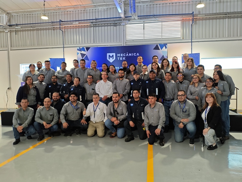 FEMSA expande división de servicios de flota Mecánica Tek en la CDMX